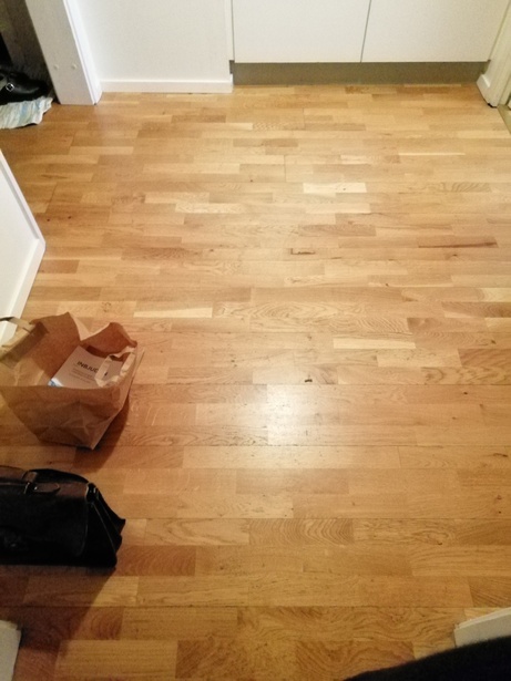 Lägga nytt klinker på ett litet badrum i Bromma – Servicefinder – Arkiv