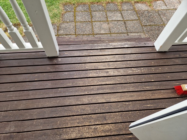 Slipa altangolv och bygga om furstukvist i Boden – Servicefinder – Arkiv