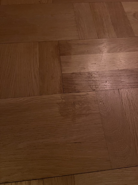 Slipa och lacka ekparkettgolv i Halmstad – Servicefinder – Arkiv